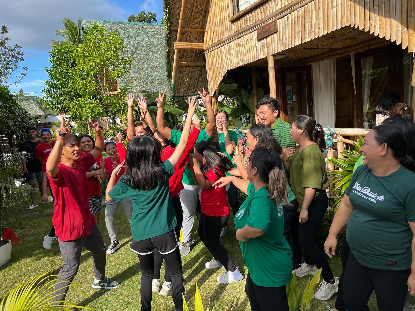 VIYLine Employees Gear Up for 2023 With Successful Team Building ...