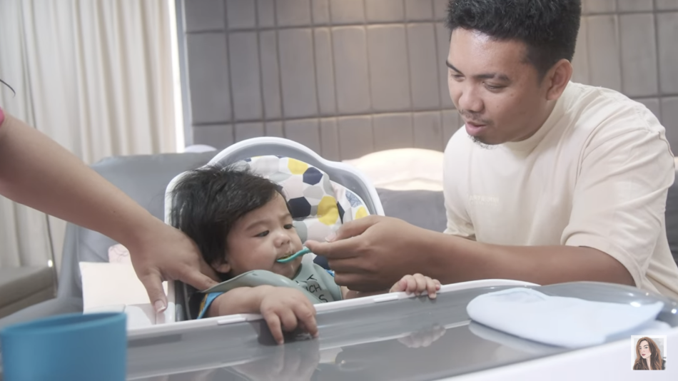 Cong TV Reacts to Baby Kidlat’s First Meal: ‘Naiiyak Ako!’ - ViyLine Media Group