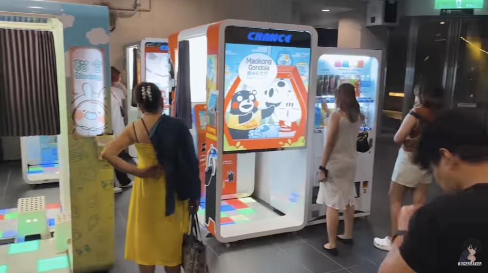 Roger Raker Takes Viewers to His Family’s Taiwan Trip - ViyLine Media Group