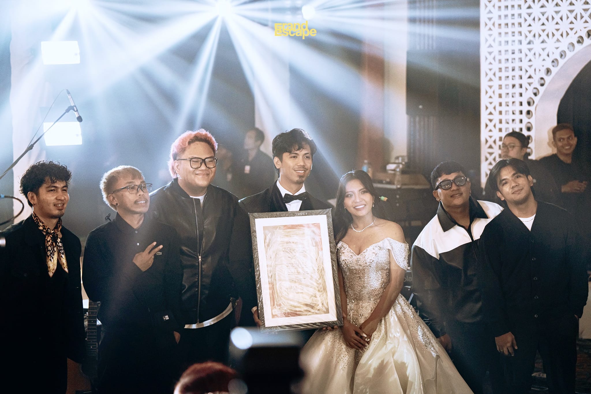 LOOK: A Glimpse Into the Elegant and Romantic Wedding of Cong TV and ...